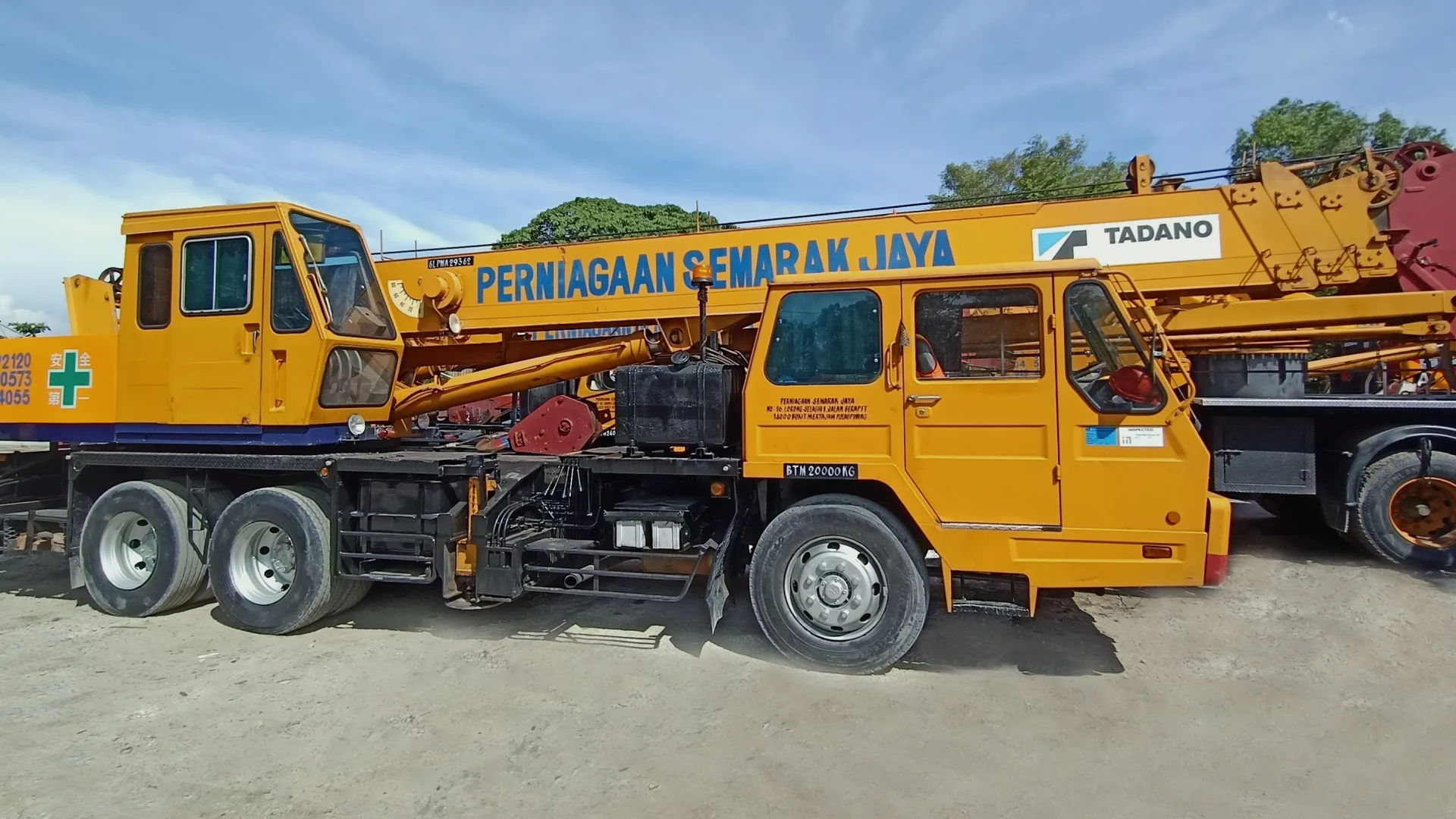 Pengangkutan Semarak Jaya Sdn Bhd – TRANSPORTATION & MOBILE CRANE SERVICES